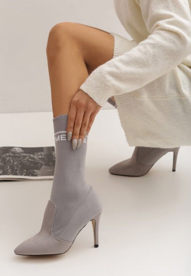 Jesienne botki do 100 zł? Znajdziesz je na Splendi! Zobacz przegląd 10 ...