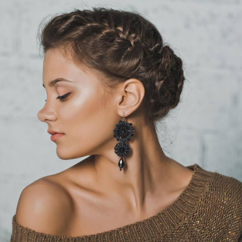 Fryzury na komunię dla mamy. Jak się uczesać na komunię dziecka ...