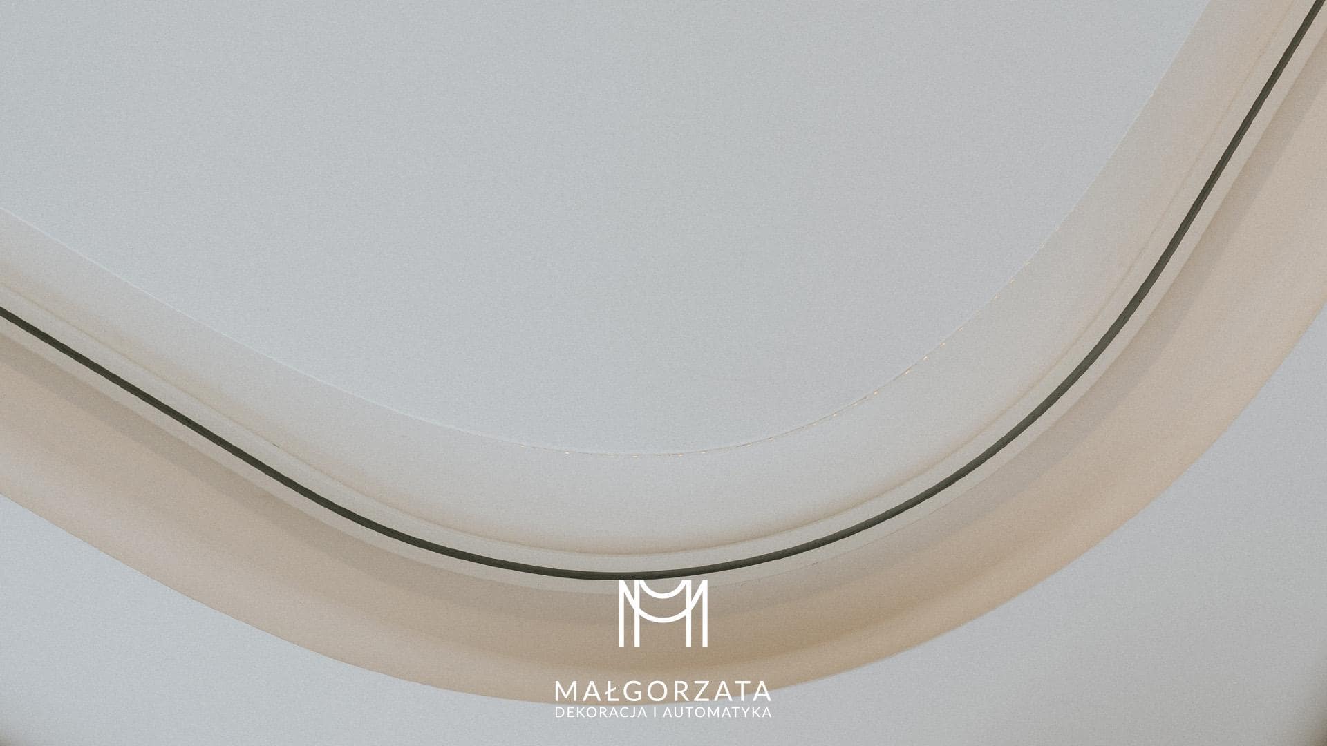 Jaki karnisz do salonu wybrać? Stwórz nowoczesne aranżacje okna w ...